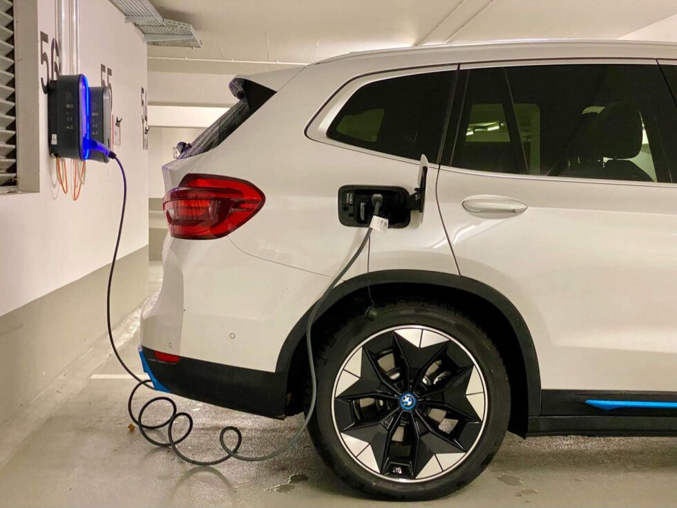 Solar panels for electric vehicles: what to know | ENACT