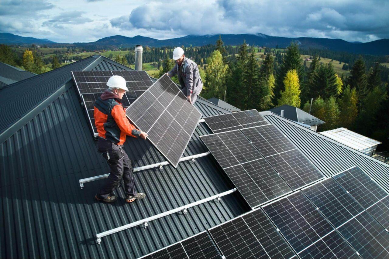 How to Start a Solar Business: 10 Key Steps to Success | ENACT